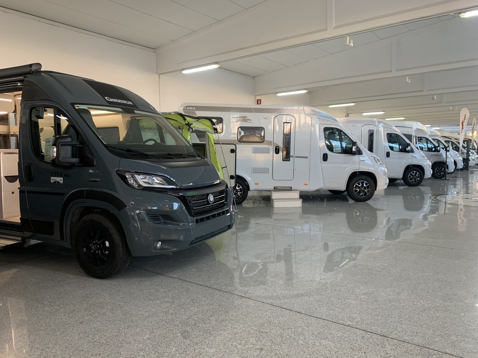 SanRocco - CAMPER - CHAUSSON - CHAUSSON VAN V 594 MAX ROAD LINE PREMIUM