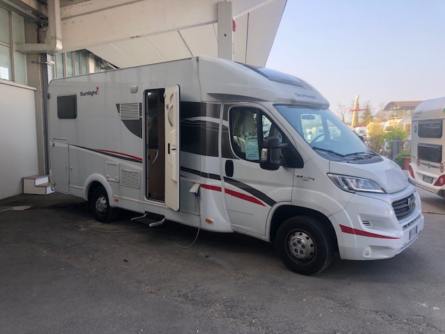 SanRocco - IL NOSTRO USATO - USATO CAMPER - SUNLIGHT T 65 SEMINTEGRALE ...